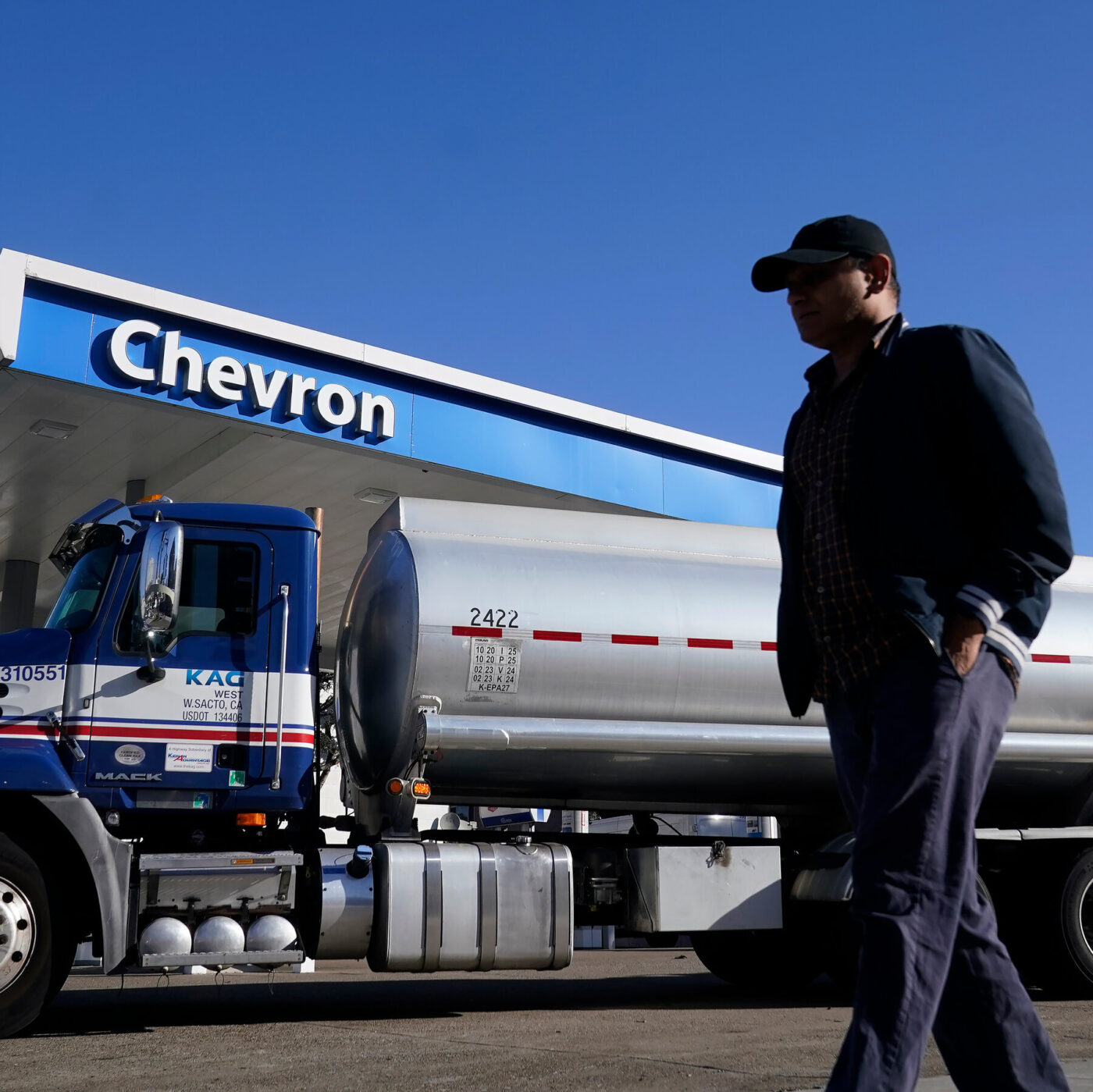 Chevron Seals Hess Deal After Legal Win Over ExxonMobil - Londoner Post